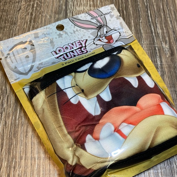 Warner Bros. | Other | 3 Cloth Looney Tunes Masks Perfect For Bugs ...